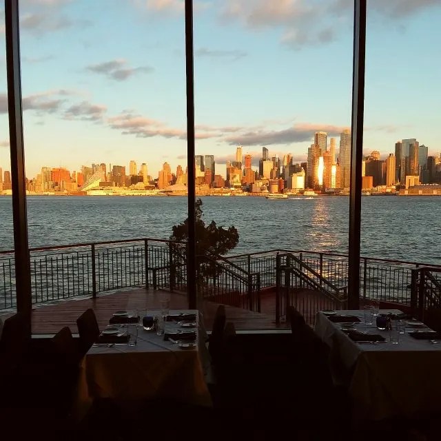8 restaurants along the Hudson River to dine at during the Macy’s July ...